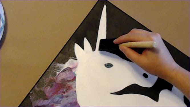 How to Make an Unicorn Painting with Acrylic Pouring - Homebody Hall